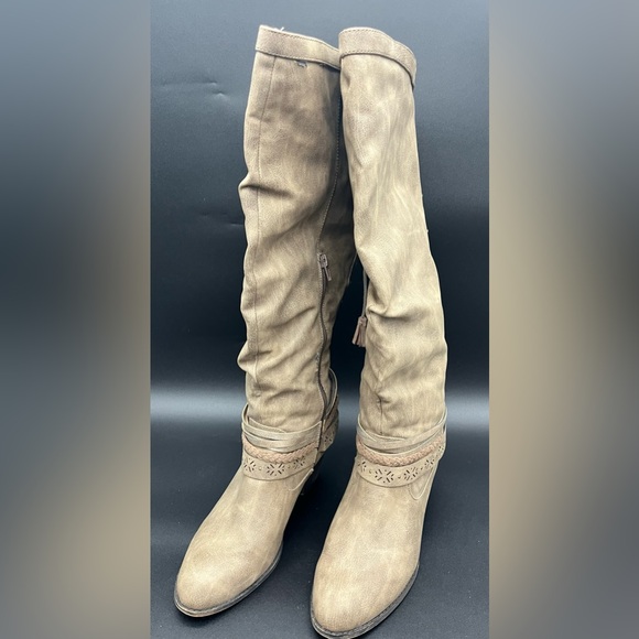 Hermione | Shoes | Hermione Faux Leather Laceup Boots Taupe ...